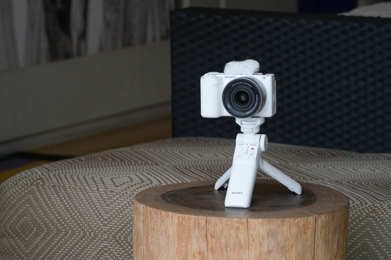 Sony ZV-E10 II - Sony Mirrorless Pro